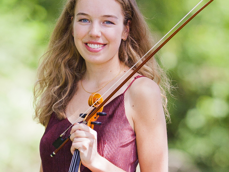 Eline de Vries | Aurorafestival